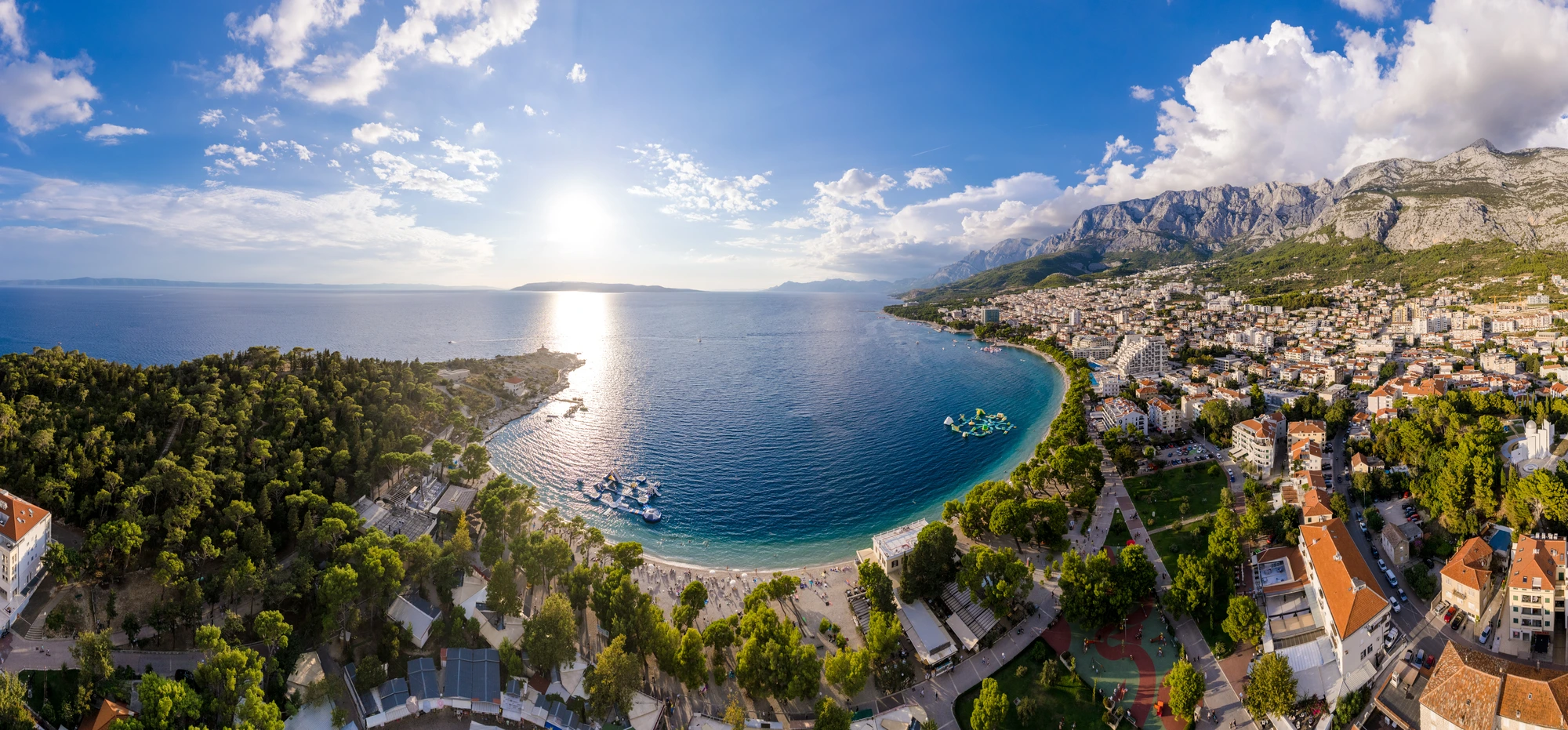 MAKARSKA - CROATIAN HOSPITALITY AT ITS BEST